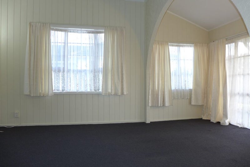 Property Valuation for 23 Crowther Street, Blockhouse Bay, Auckland ...