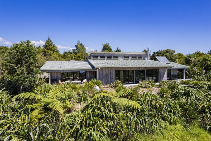 Property Valuation for 114 Hay Road, Helena Bay, Hikurangi | Trade Me ...