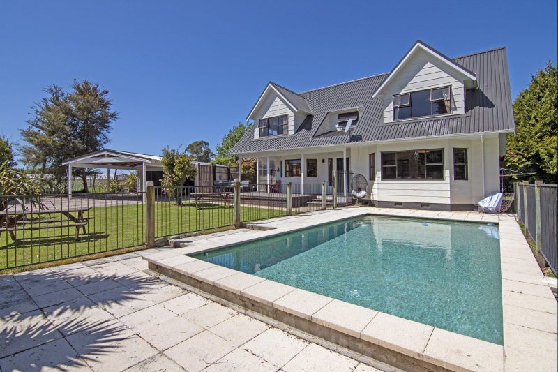 Property Valuation for 458 Main Road, Riwaka | Trade Me Property ...
