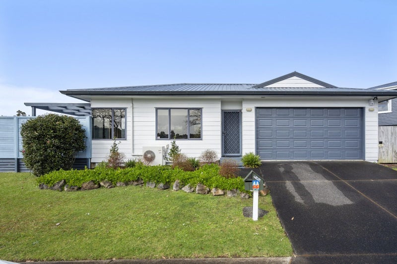 Property Valuation for 4A Barron Drive, Green Bay, Auckland | Trade Me ...