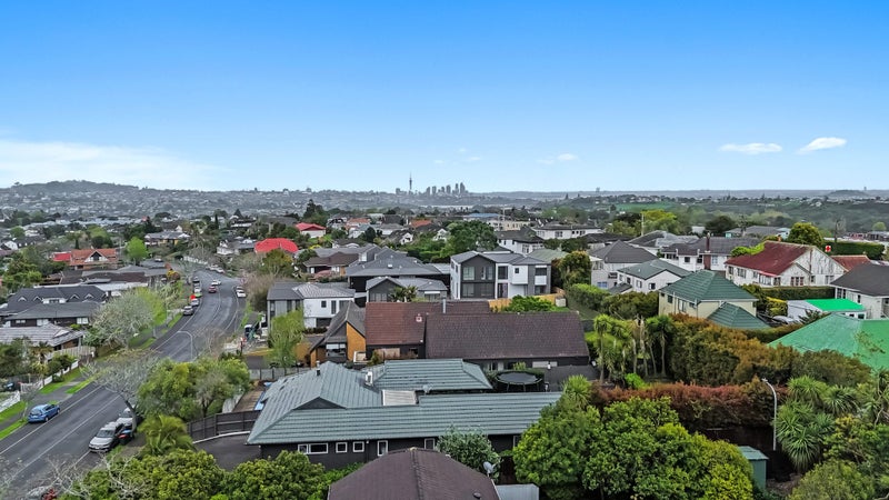 Property Valuation for 94 Norman Lesser Drive, Saint Johns, Auckland ...