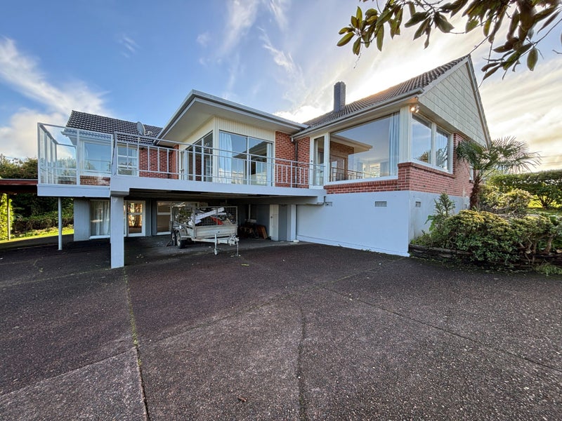 Property Valuation for 82 Raleigh Road, Northcote, Auckland | Trade Me ...