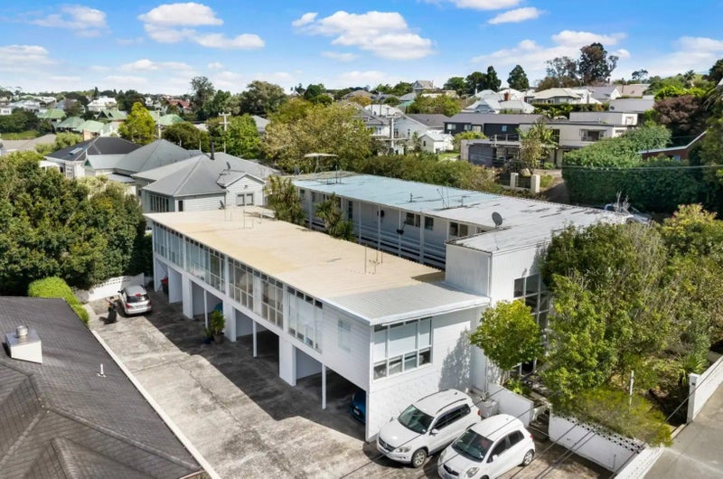Property Valuation for 8/67 St Vincent Ave, Remuera, Auckland City ...