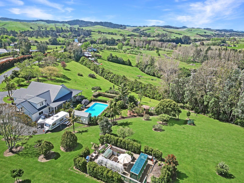 Property Valuation for 41 Retreat Road, Haruru, Haruru | Trade Me Property | Trade Me Property