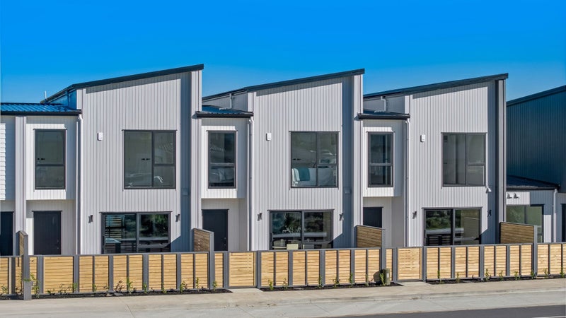 Property Valuation for 121 Bellfield Road, Ōpaheke, Papakura | Trade Me ...