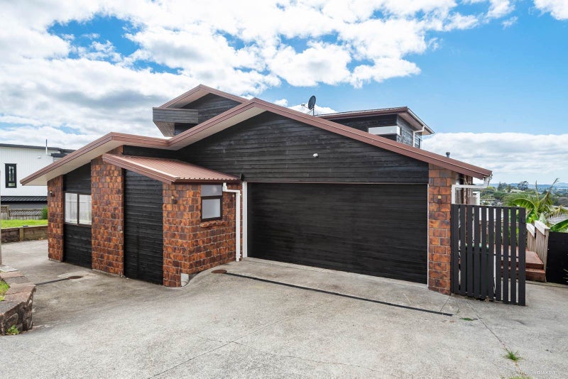 Property Valuation for 4 Gordon Stanley Drive, Massey, Auckland | Trade ...