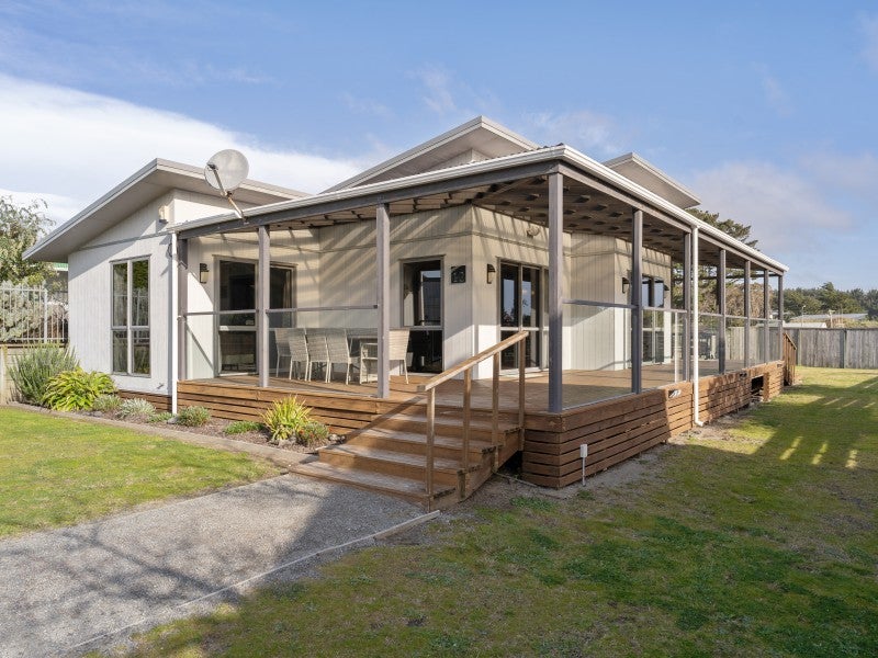 Property Valuation for 12 Alan Lindsay Avenue, Waitarere Beach, Levin ...