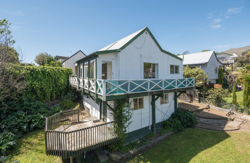 Property Valuation for 11 Farnham Drive, Richmond, Richmond | Trade Me ...