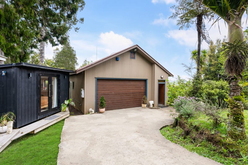 Property Valuation for 152 Caton Road, Henderson | Trade Me Property