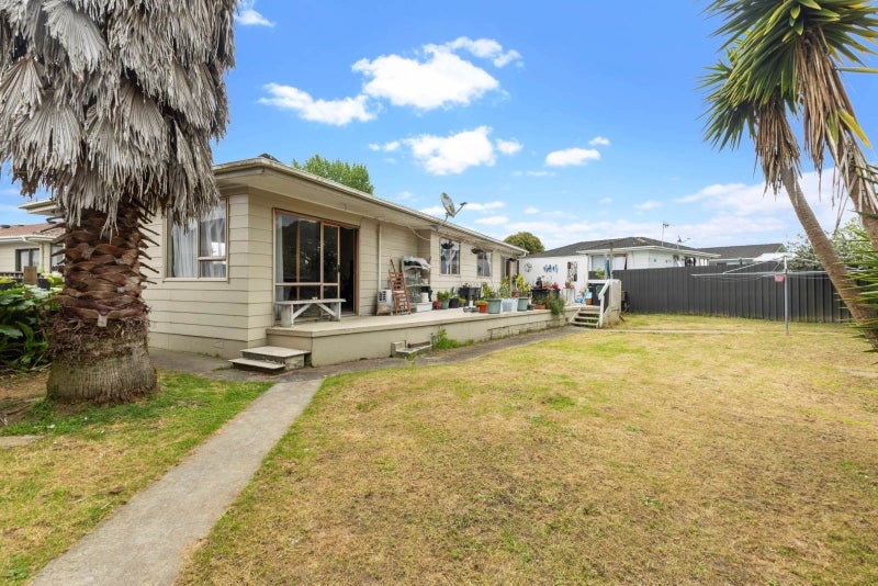 Property Valuation for 11 Romilly Court, Papakura, Papakura | Trade Me ...