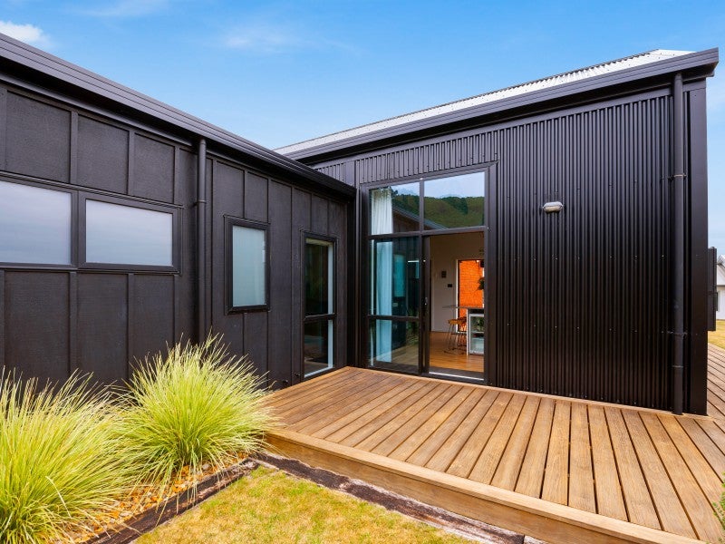 Property Valuation for 2 Peregrine Place, Kinloch, Taupō | Trade Me ...