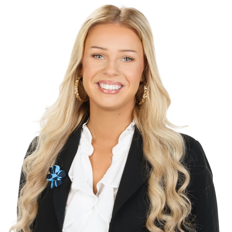 Maddy Robinson | Real Estate Agent | Trade Me Property